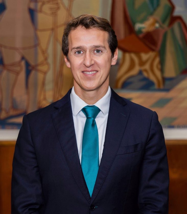 Comissão para a Internacionalização da Produção Científica – Faculdade ...